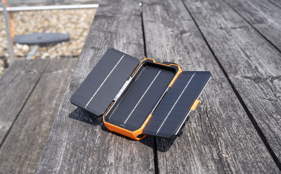 The Ultimate Guide about Solar Power Banks – Xtorm EU